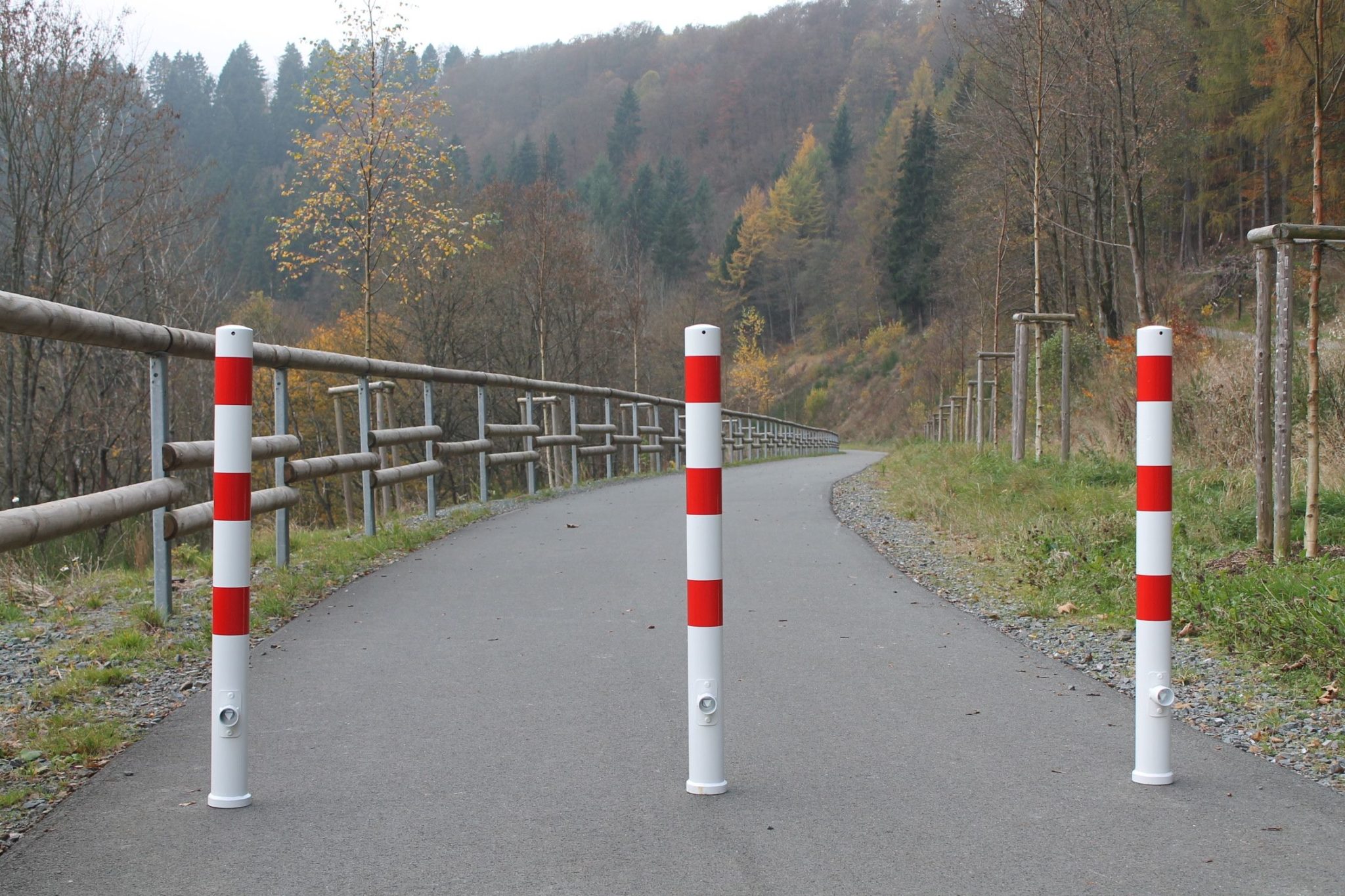 Absperrpfosten und Poller – Heinz West Verkehrseinrichtungen