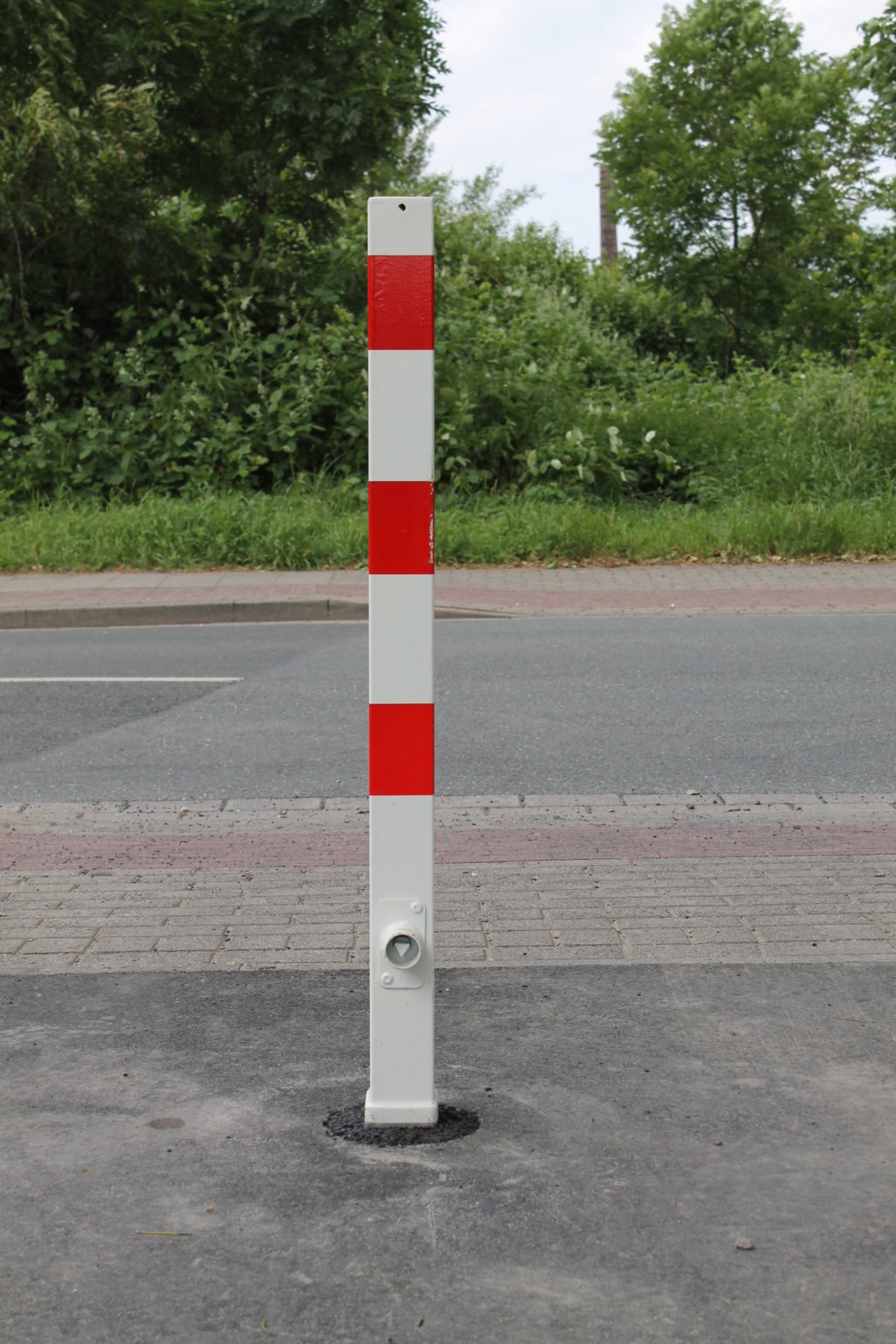 Absperrpfosten und Poller – Heinz West Verkehrseinrichtungen