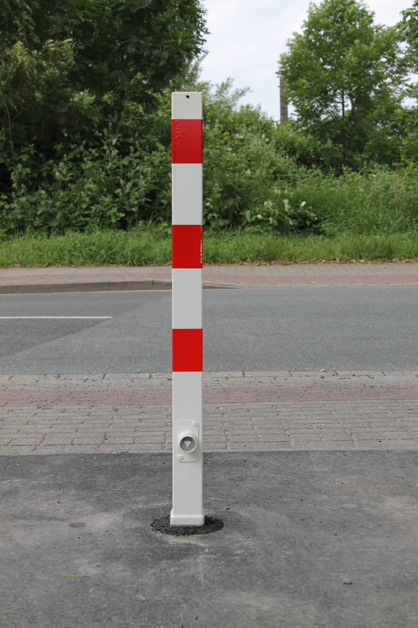 Absperrpfosten und Poller – Heinz West Verkehrseinrichtungen